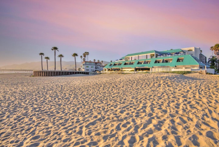 Seaventure Beach Hotel - Pismo Beach, CA