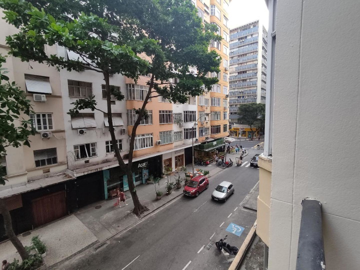 Rio Rentals 021 - C012 Apartamento Com Sacada Com Vista Para A Praia. - Rio de Janeiro, Brezilya