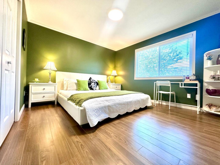 Warm Home - Vancouver Island