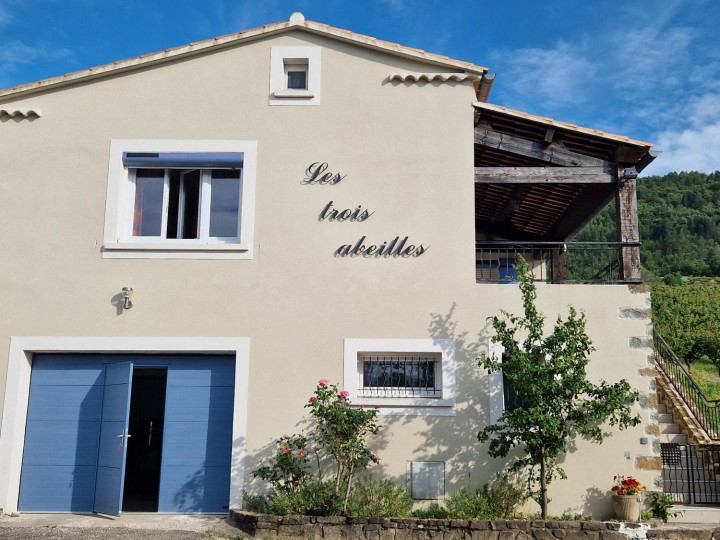 Gîte Les Trois Abeilles - Rhône-Alpes