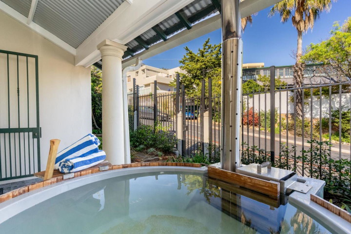 Camps Bay Village - Stone Cottages - Le Cap