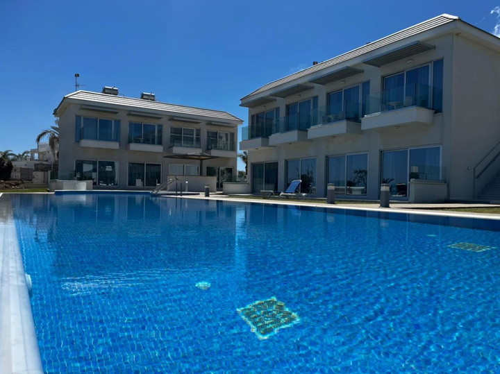 Ocean Suites Luxury Apartments - Protaras