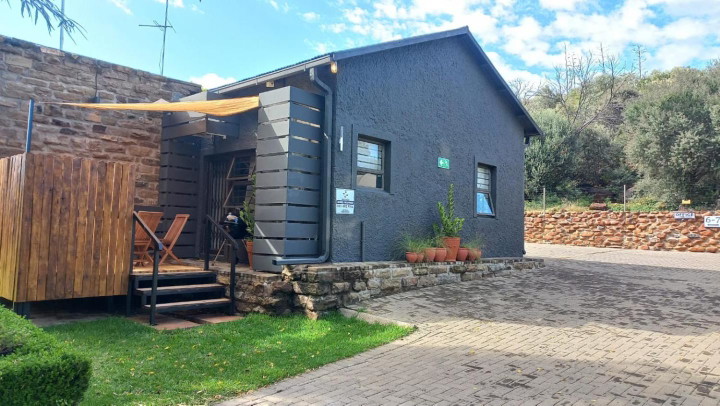 A Little Guesthouse - Bloemfontein