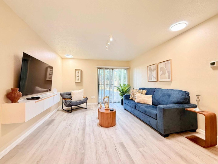 Upgraded 2br Near Uf & Shands - Gainesville, FL