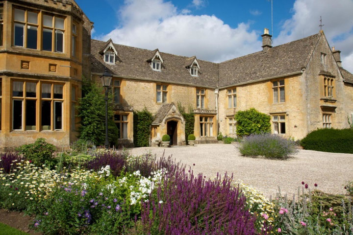Lords Of The Manor - Burford