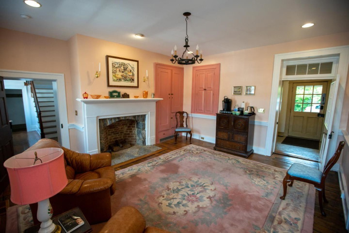 Thomas Rose Inn - Lewisburg, WV