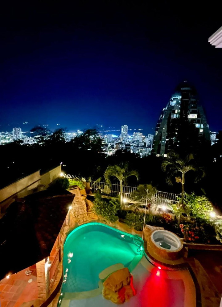 Serenity Suites Casa Boutique - Bucaramanga