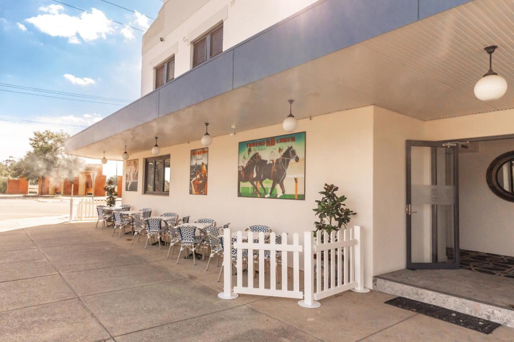 Sportsmens Club Hotel - New South Wales