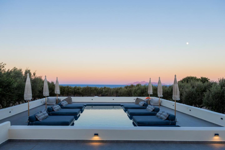 Zaitun Luxury Suites - Santorini