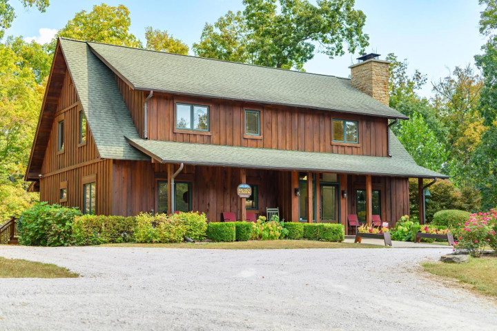 Big Sky Cabin - Nashville, IN