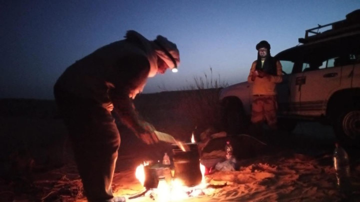 Bivouac,camping ,Nuit Dans Le Désert En Dromadaires à Sahara Douz Tunisie - Douz