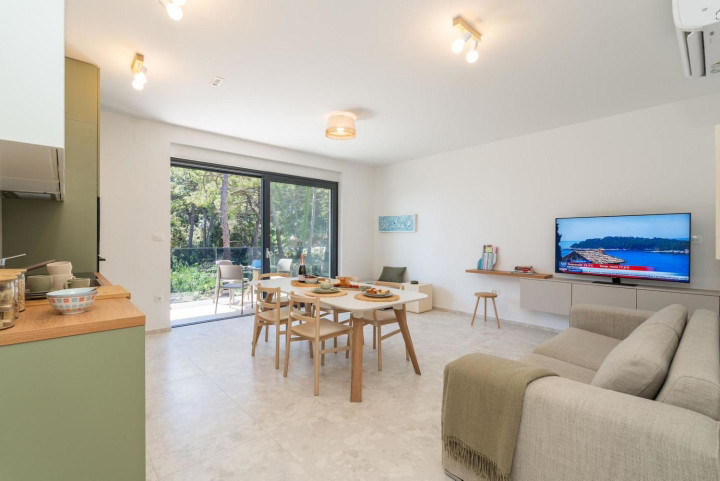 Apartments Irena - Mlini