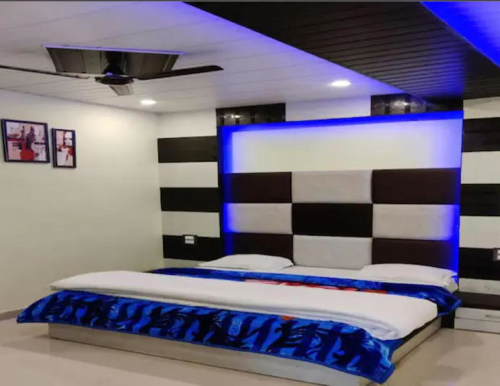 Oak Wood Homestay Banikhet - Dalhousie