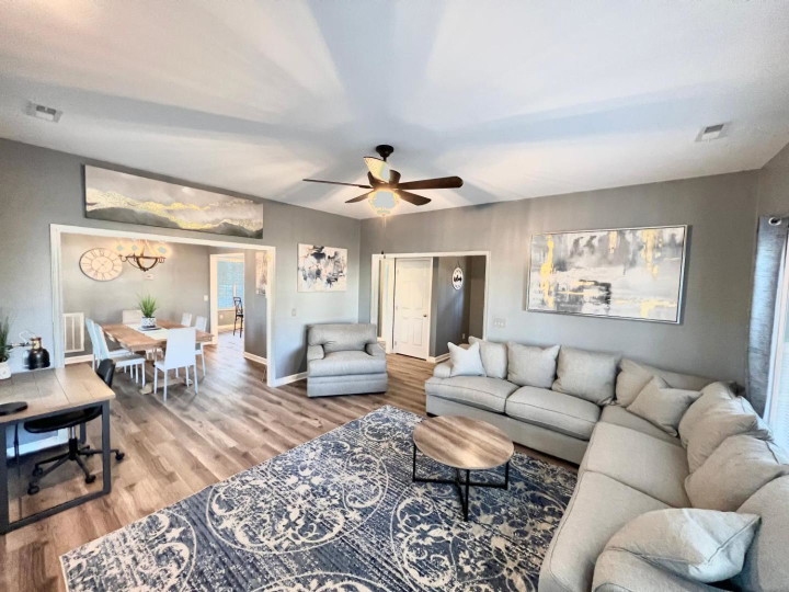 Beautiful, Spacious, Hidden Gem In Heart Of Wilmington - Wilmington, NC