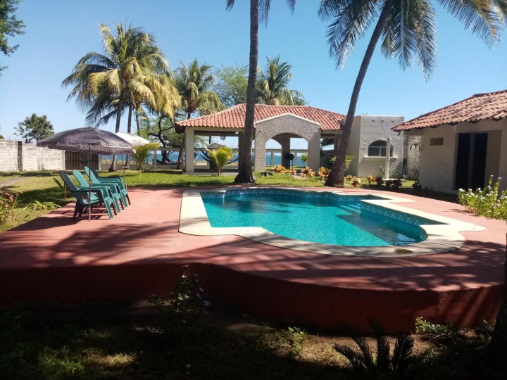 La Ceja Beach House - El Salvador