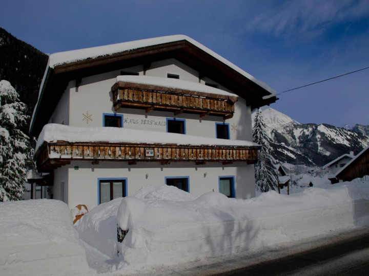 Apartment In Bichlbach Near Ski Slopes - Ehrwald