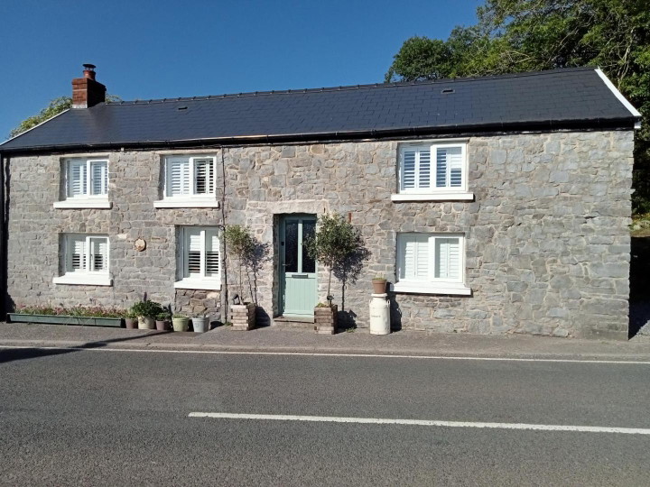 Tyrstafell - Llanelli