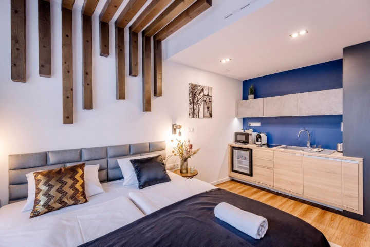 Amadé Apartmanok 2 With Free Parking - Győr