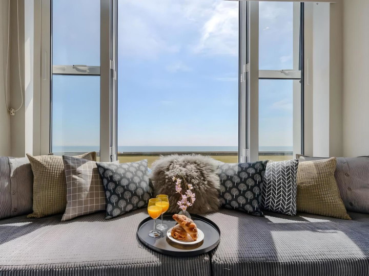 Beachfront Studio With Sea Views & Ac, The Compact Coastal Crib - Dymchurch