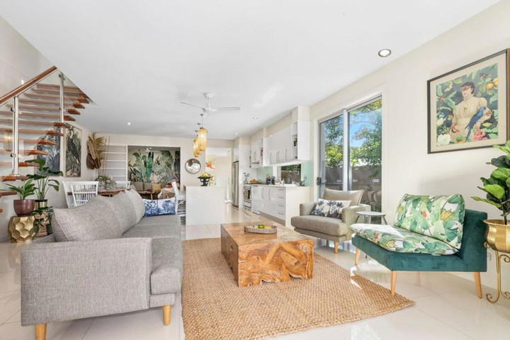 Tropical Oasis - Creekside Townhouse By Uholiday - Pottsville