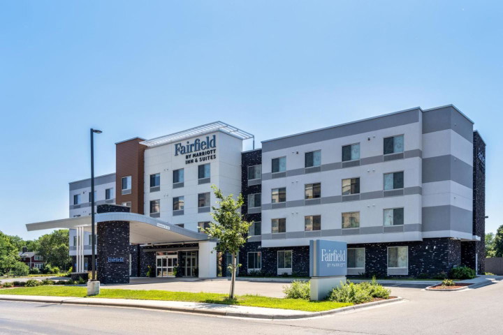 Fairfield Inn & Suites Minneapolis North - Maple Grove, MN