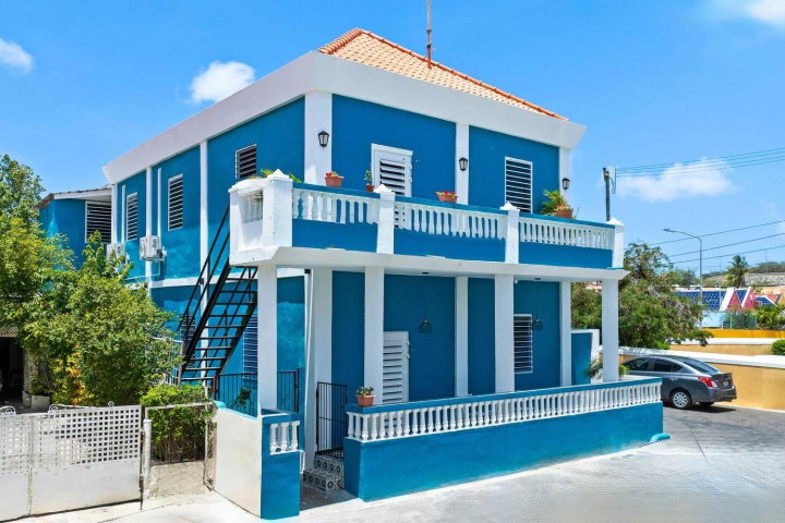 Kaya Kes - Curaçao
