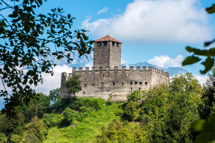 Castello Di Zumelle - Mel