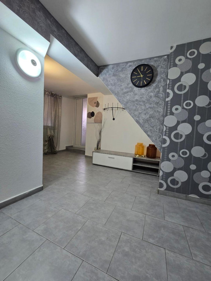 Aura-city-apartment-colorful & Central Stay - Hessisch Lichtenau