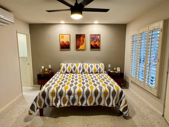 Desert Paradise - A Men's Clothing Optional Resort - Palm Springs, CA
