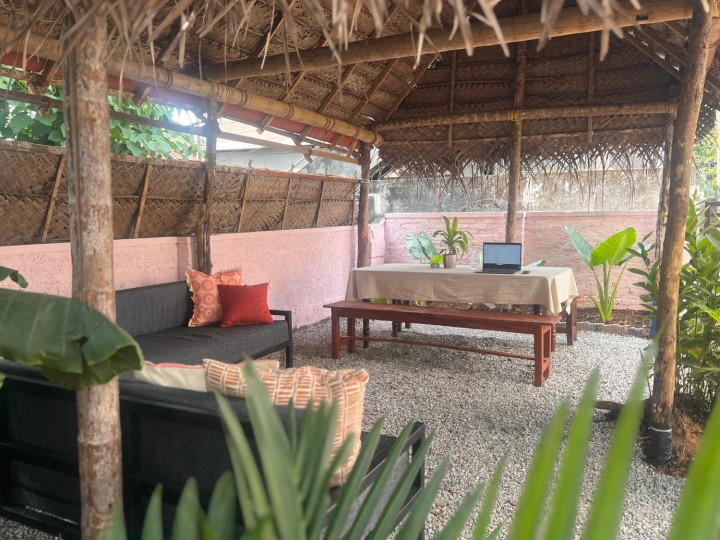 Cowees Surf & Stay - Varkala