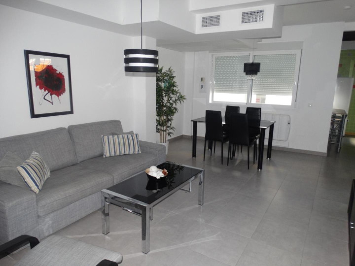 Málaga Apartamentos - Nuño Gómez, 24 - Málaga