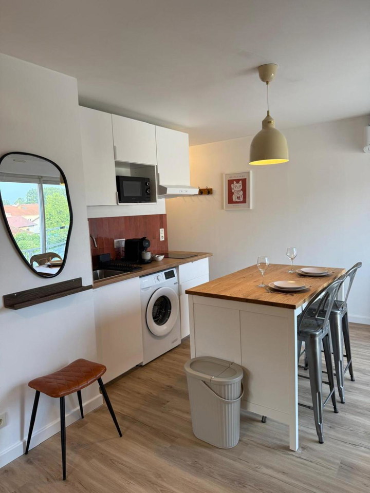 Suite Ô Maé Proche Village Outlet - Aéroport - St-quentin-fallavier - Lyon-Saint Exupéry Airport (LYS)