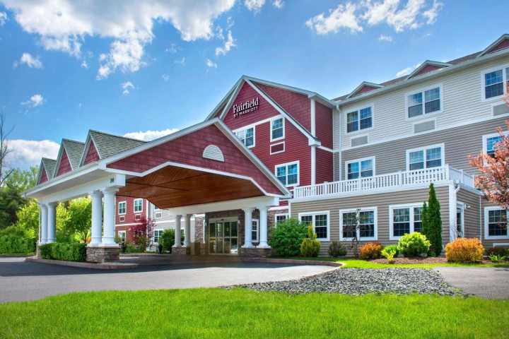 Fairfield Inn & Suites By Marriott Great Barrington Lenox/berkshires - Stockbridge, MA