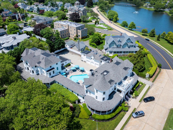 The Hewitt Wellington Hotel - Belmar, NJ