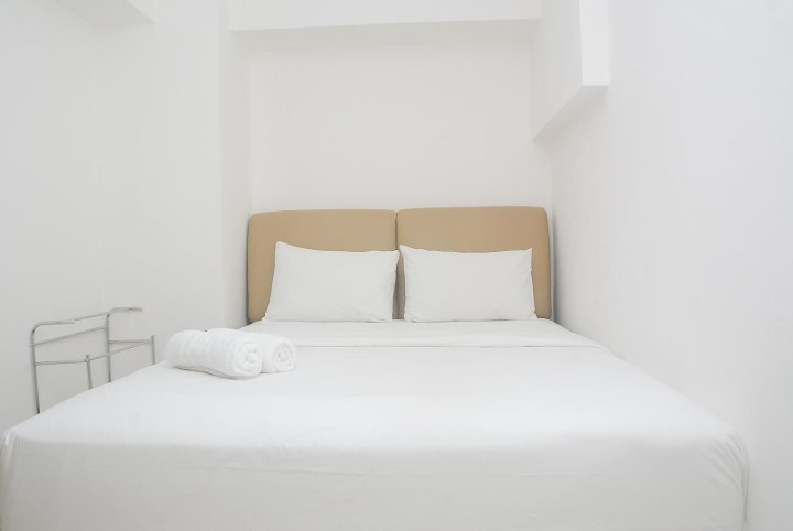Minimalist And Stylish 1br Bassura City Apartment By Travelio - Jakarta