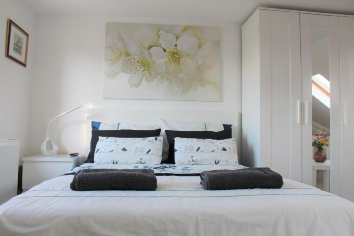 Jing's Loft Converted Studio - Chingford