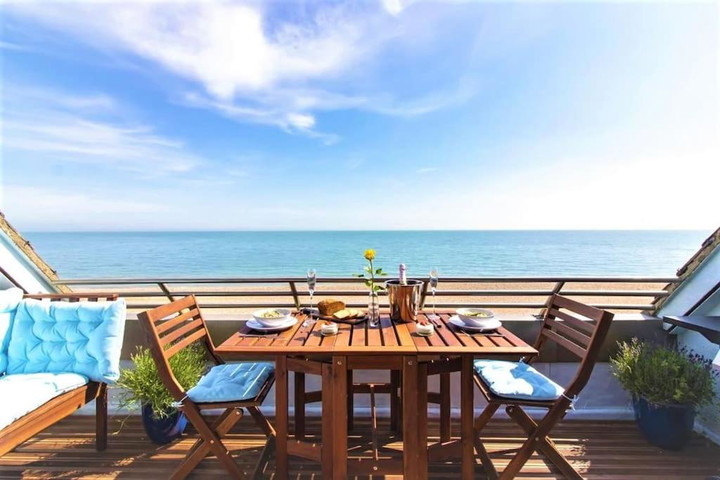 The Luxury Beach Property - Oceanbreeze - Folkestone