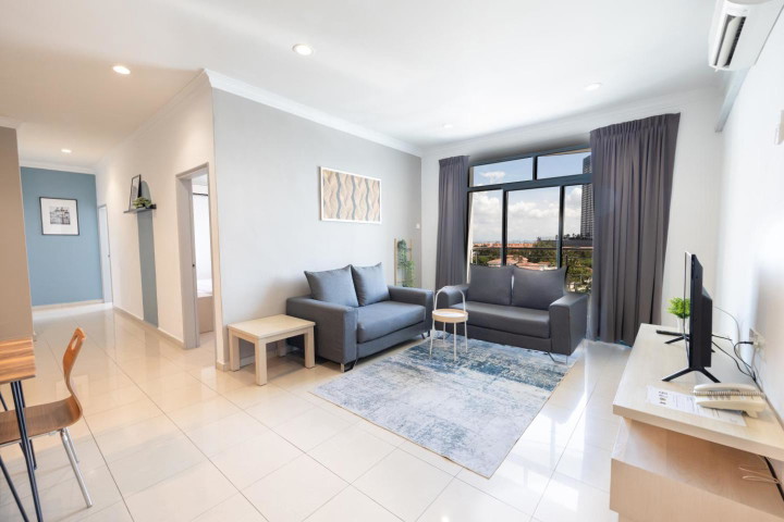 Golden View Serviced Apartments - Batu Ferringhi