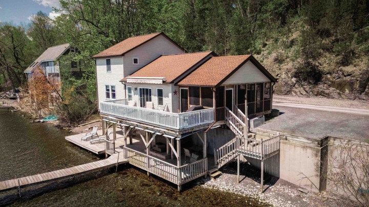 Sunset Paradise Cottage - Finger Lakes, NY