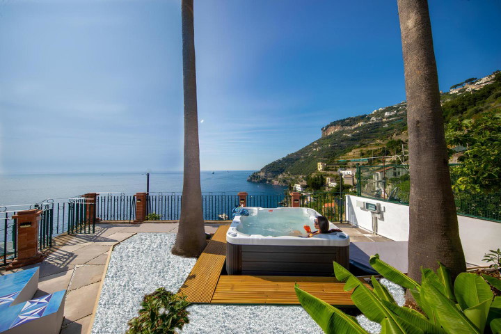 Luxury Seaview Villa With Jacuzzi, Sauna, Gym & Parking In Amalfi Coast - Villa Dorotea - Cetara