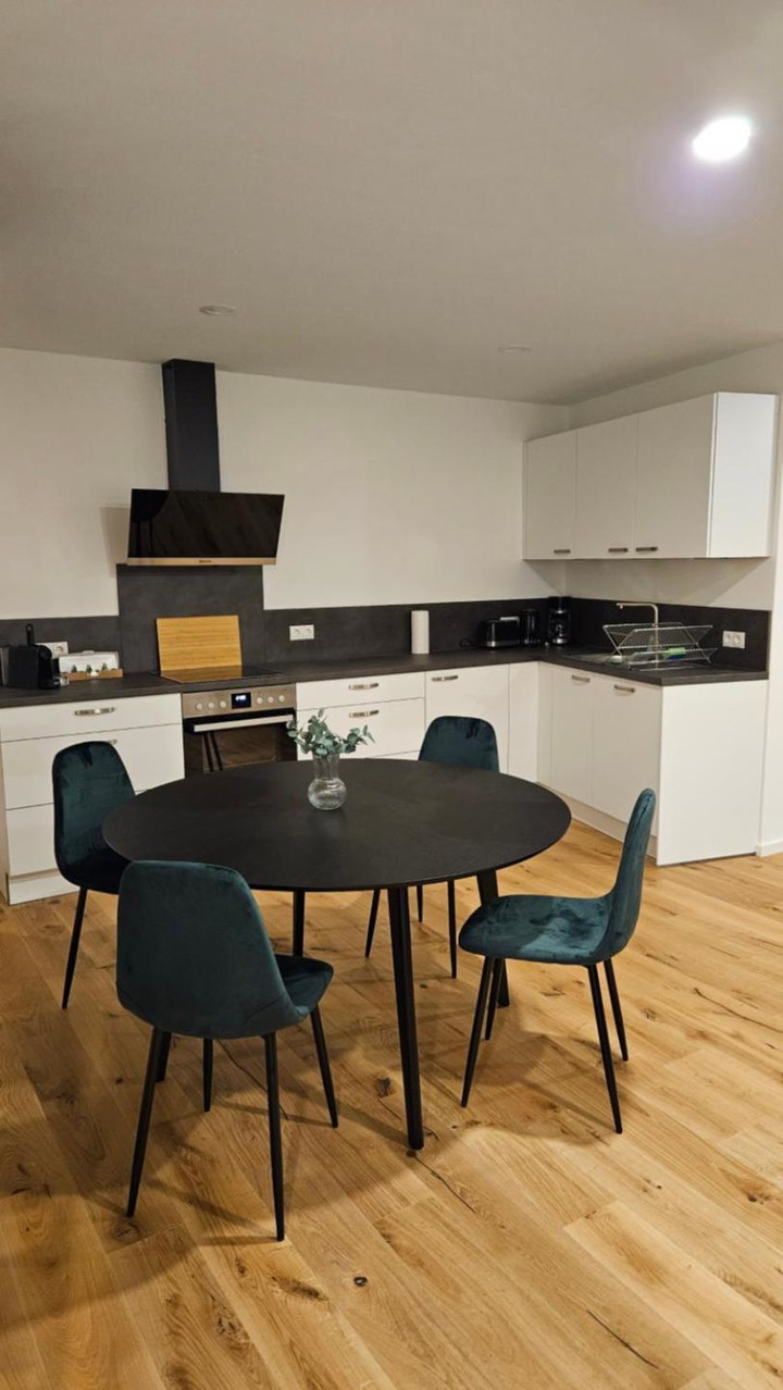 Ku28 One Bamberg - Modern & Ruhig, 5 Min Zum Bahnhof, Parkplatz Inklusive - Bema Apartments - Bamberg