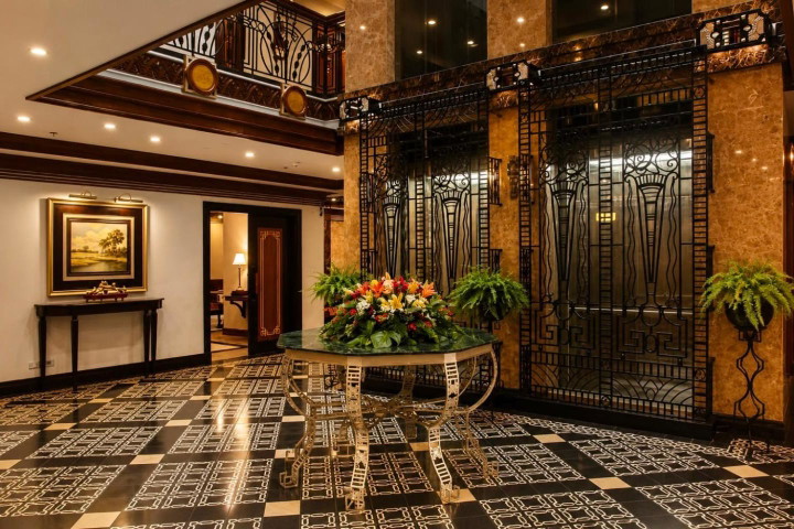 Herald Suites Polaris - Makati