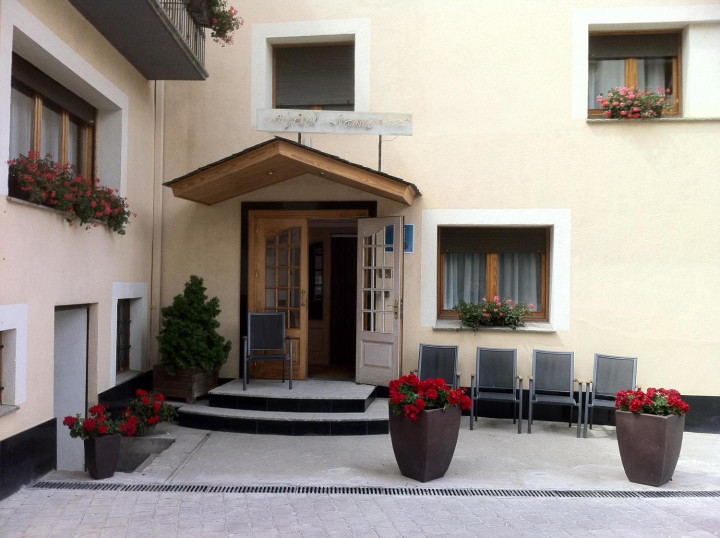 Hotel Jaume - Alp, Catalonia