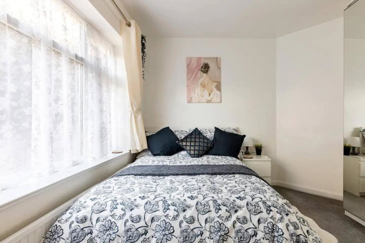 Moydom Cosy Apt Sleeps 4 With Self Breakfast & Carpark - Chingford