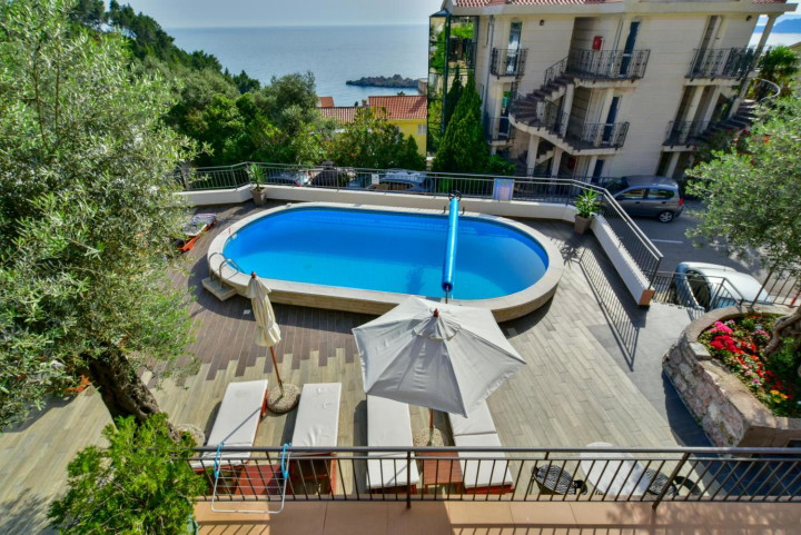 Apartments Kentera Lux - Montenegro