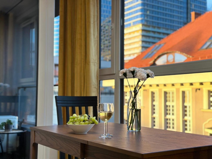 Urban Apartments Premium - Opolska 10 No 80 - Balcony - Rooftop Garden - Free Garage - Katowice