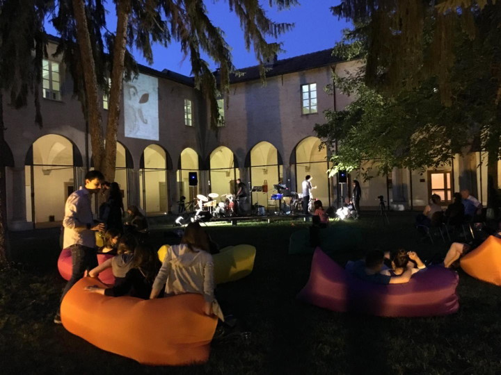Il Chiostro Hostel And Hotel - Alps