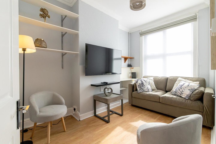 Central 2-bed Home Near Lri, Sleeps 5 - レスター