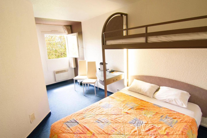 Egg Hotel - Hotel Les Gens De Mer Dieppe - Dieppe