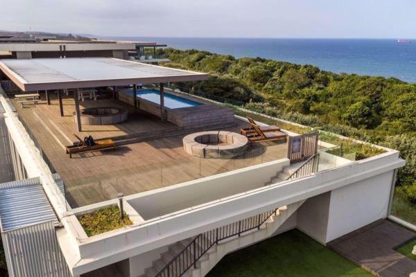 Umhlangha Oceans Dunes - Mount Moreland
